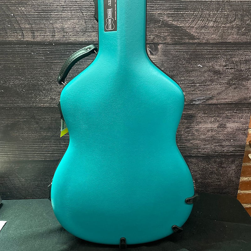 Calton Cases 000/OM Fiberglass Hard Case (Hollywood, CA) | Reverb