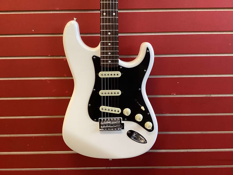Squier Affinity Stratocaster Electric Guitar - Some Finish | Reverb