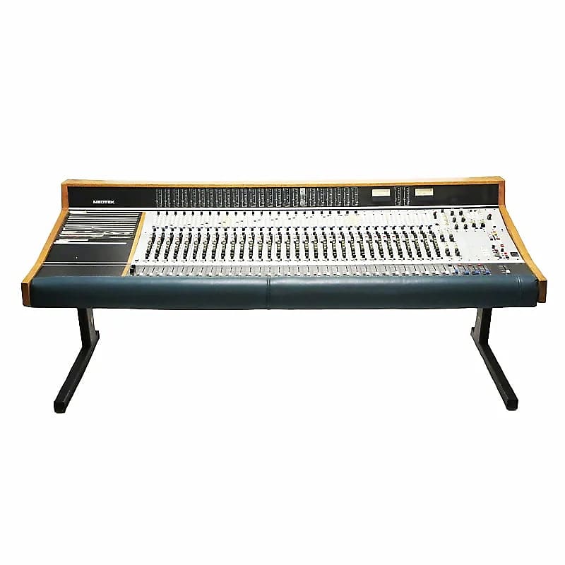 1984 Neotek Series IIIC Vintage Analog 24x8x2 | Reverb Poland