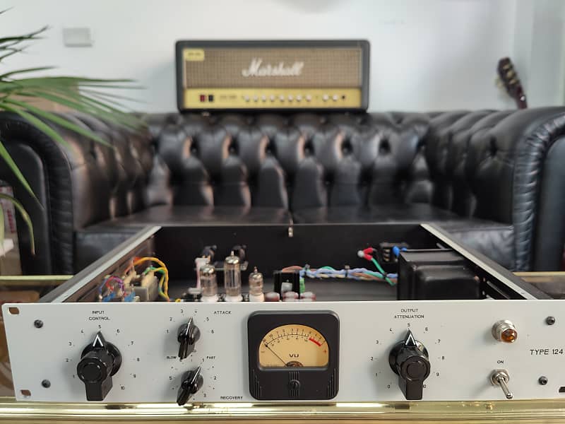 RS124 Vari-Mu - Custom Built | Reverb UK