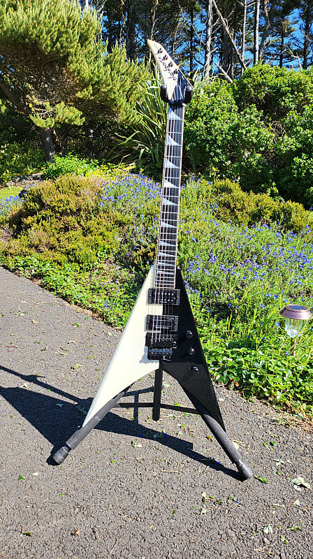 USA Jackson Custom Shop KV-2 Two Face Limited Run King V 2014 | Reverb