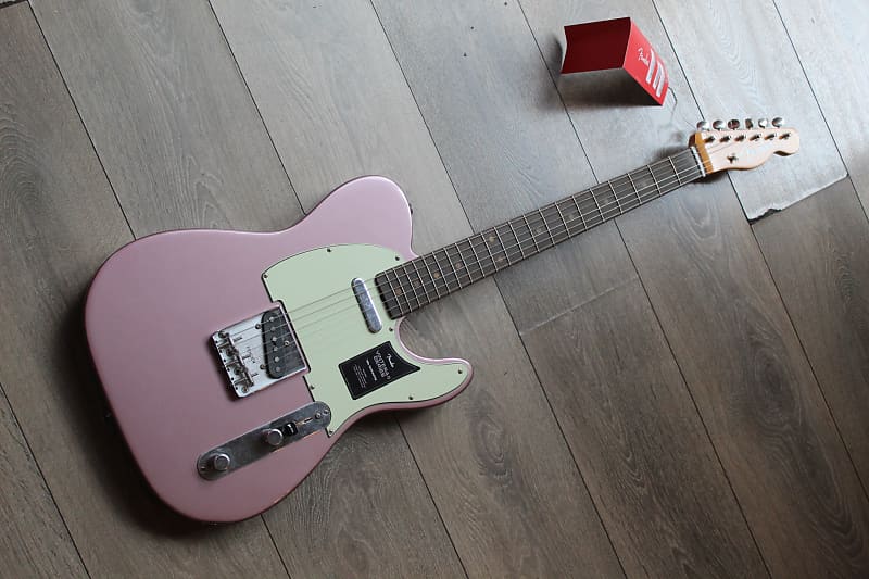 FENDER "NEW MODEL Limited Edition Vintera II Road Worn '60s | Reverb