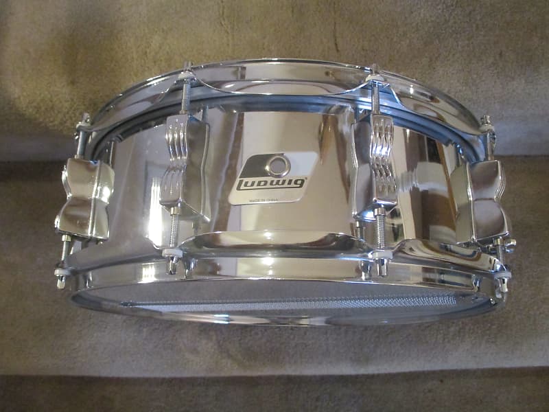 Ludwig Vintage 14 X 5 Snare Drum, B/W Badge, 10 Bowtie Lugs, | Reverb