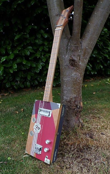 Cigar Box Guitar - 3 String Guitar | Reverb UK