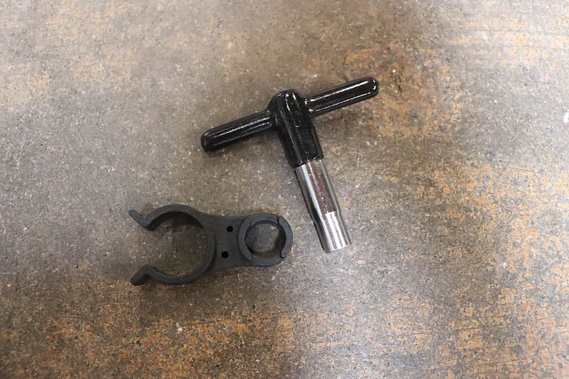 DW Hi-Torq Steel Drum key with Clip Holder | Reverb