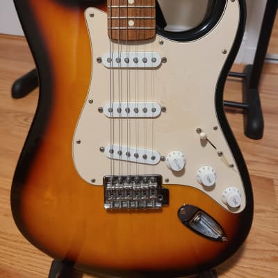 Fender MIM Stratocaster | Reverb