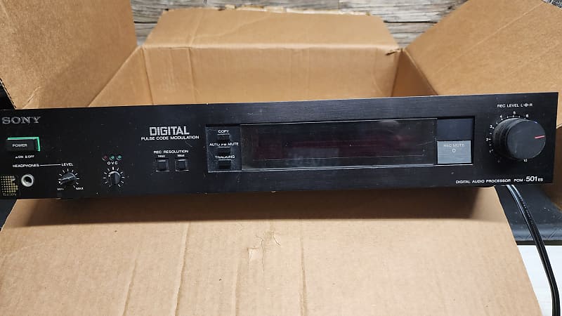 Sony PCM-501ES Digital Audio Processor - Black | Reverb