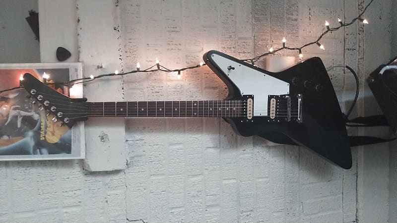 Hamer Standard Slammer Explorer XP1 | Reverb