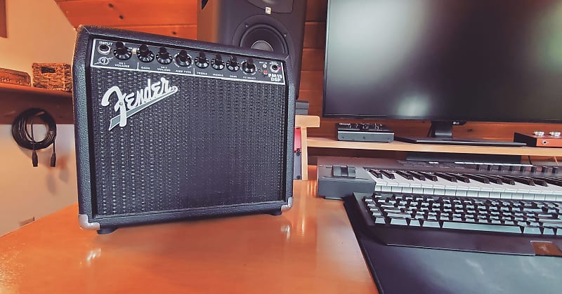 Fender FM 15 DSP Frontman Combo Amplifier 2015 Black | Reverb