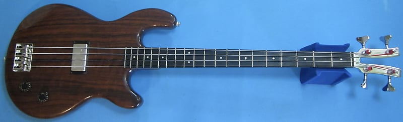 Kramer 350B Bass 1981? Natural walnut/Aluminum | Reverb