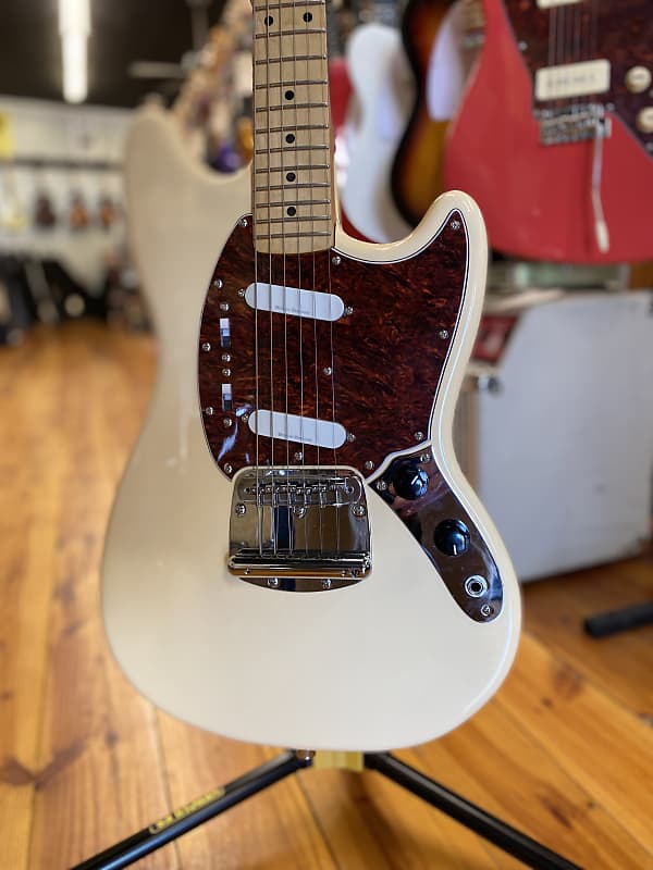2018 Fender Vintera '60s Mustang | Reverb