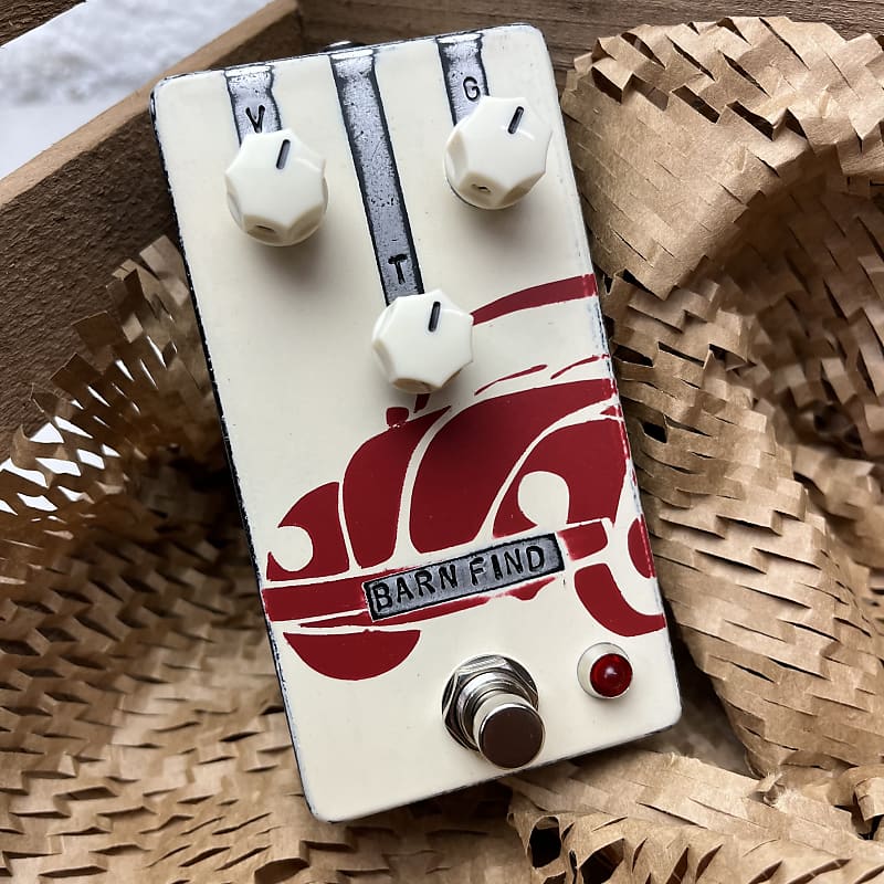 Footloose Effects Barn Find Fuzz (Cream Puff Clone) | Reverb