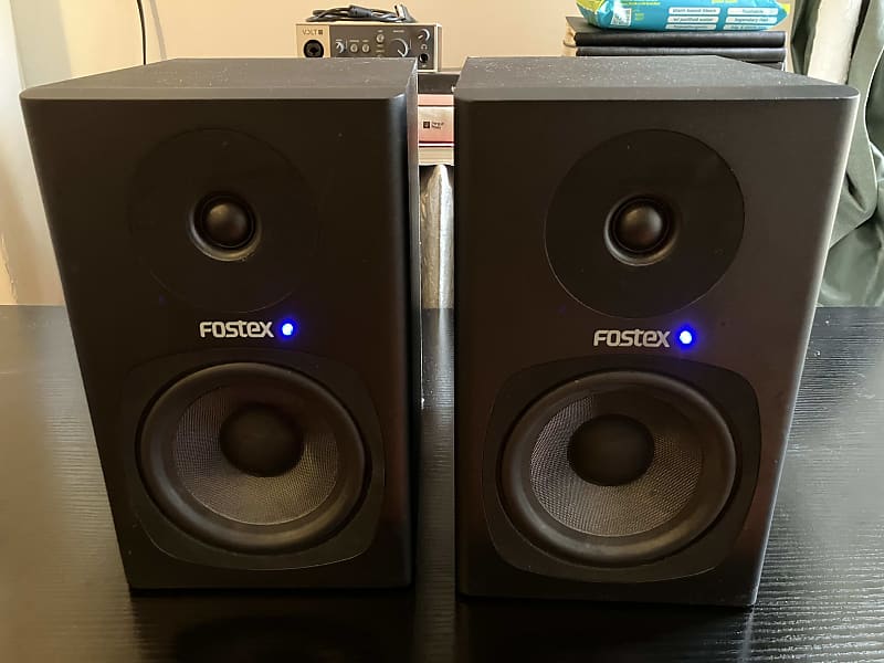 Fostex PM0.5d - 5" studio monitors speakers Yamaha Rokit | Reverb