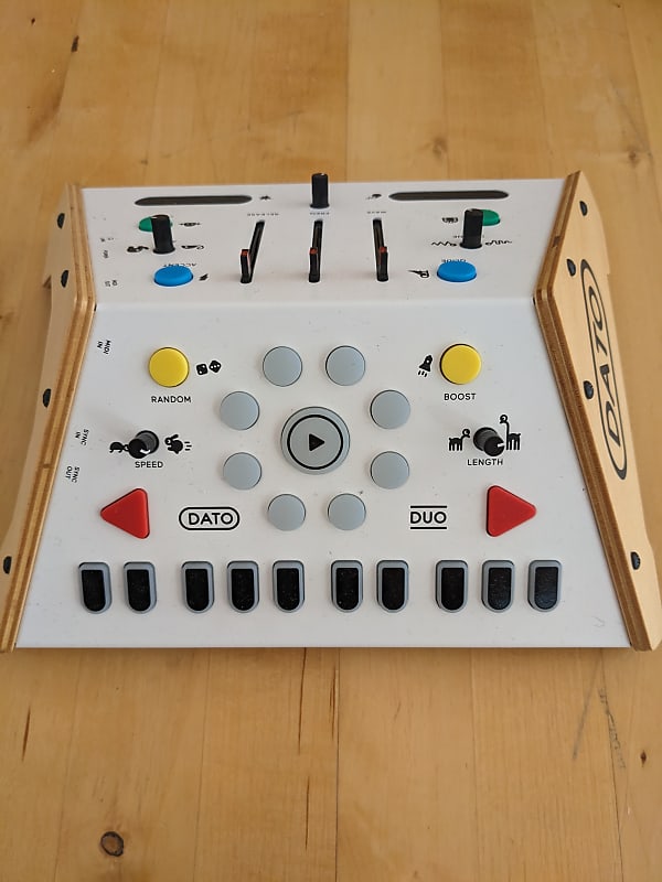 Dato DUO - Synth | Reverb