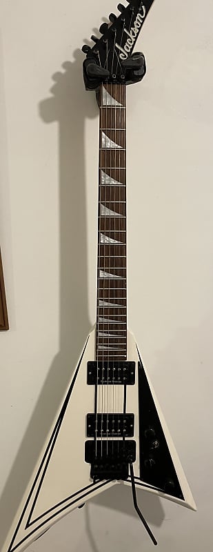 Jackson Pro Series RR3 Rhoads | Reverb