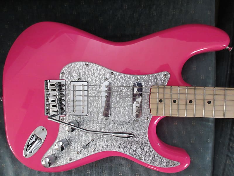 ~Cashified~ Kramer Stratocaster-Style Pink Rock 'n' Roller | Reverb