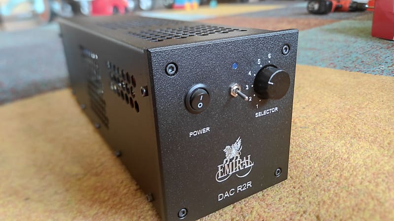 TUBE DAC EMIRAL AUDIO BB PCM 1700 R2R digital to analog | Reverb