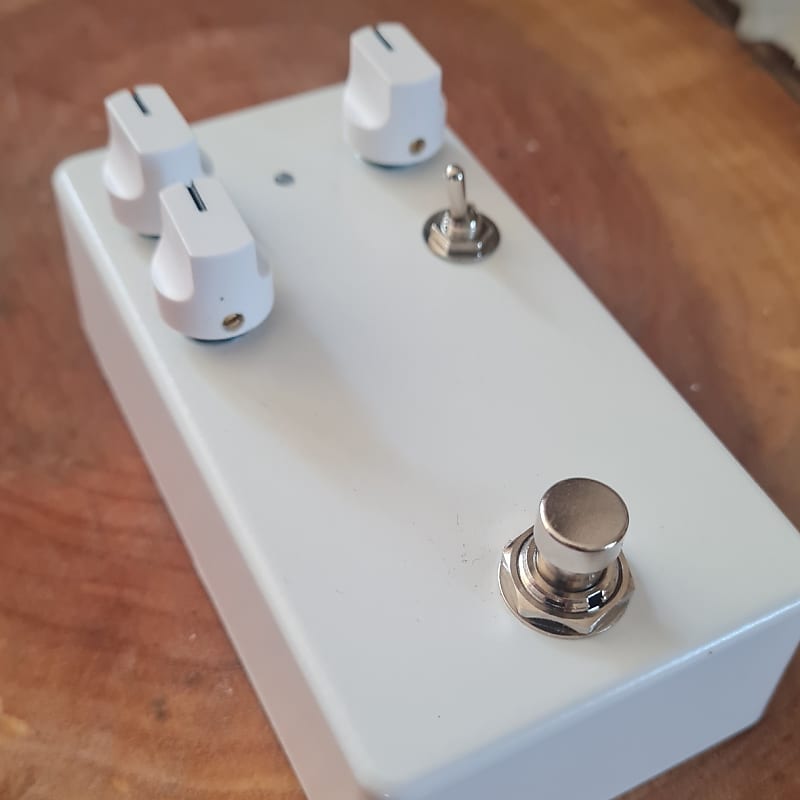 Goliath Modded Red Army Overdrive Muff 2023 - White | Reverb