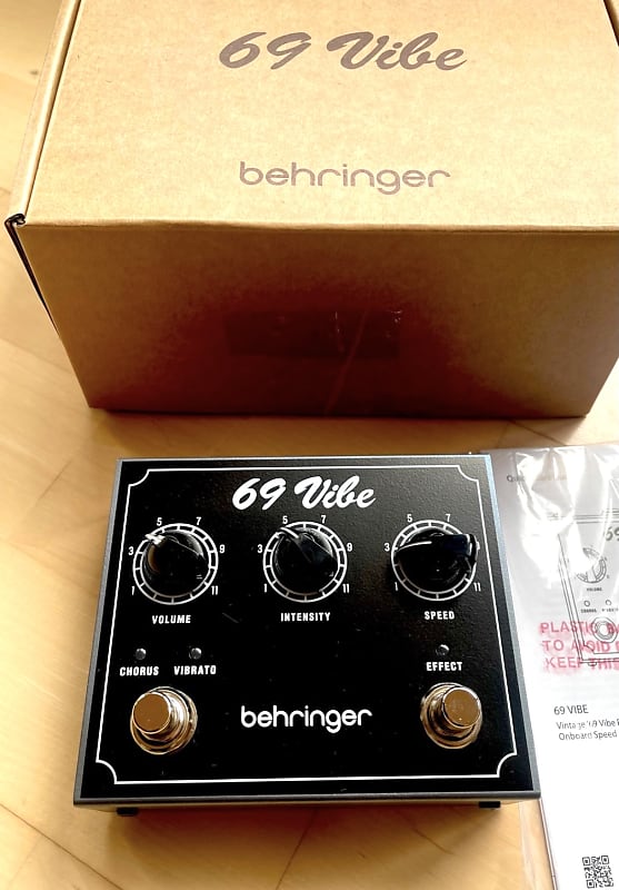 Behringer 69 Vibe univibe | Reverb