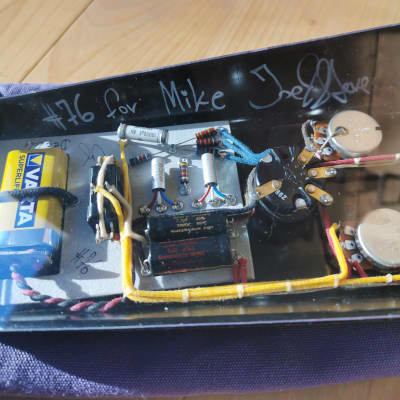 Isle of Tone Haze Fuzz 69 2021 - Black / Gold Flakes / | Reverb