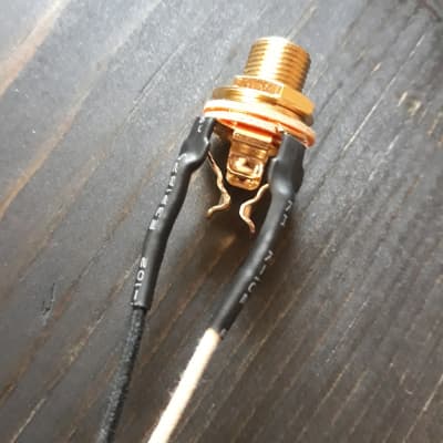 GOLD PURE TONE JACK, GOLD, PREWIRED, 1/4" Mono OUTPUT JACK, | Reverb