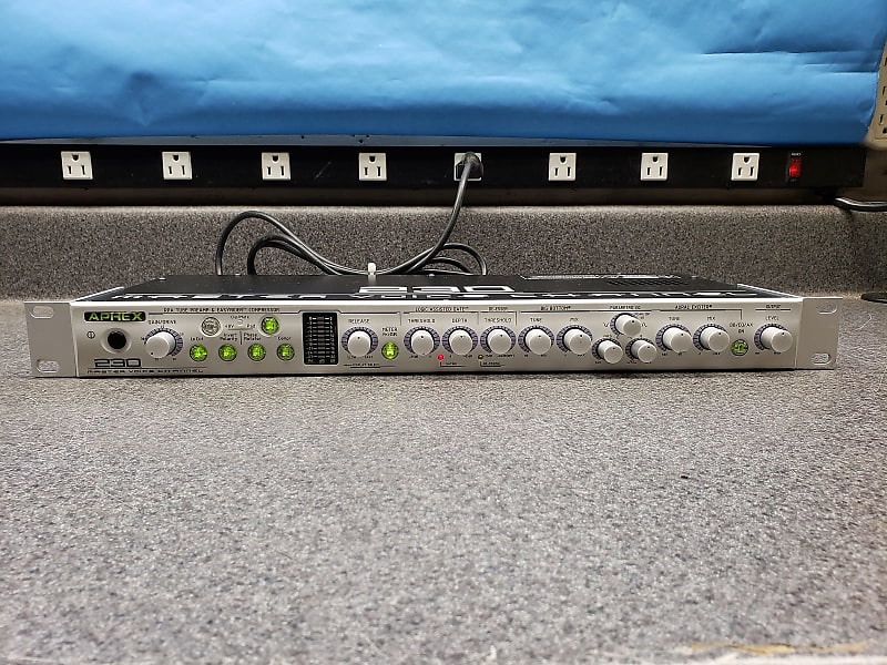 Aphex 230 Master Voice Channel Tube Mic Preamp - Excellent | Reverb