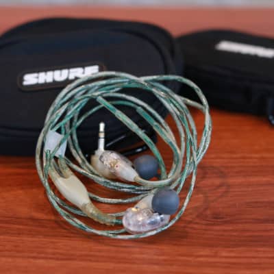 Shure PSM300 In-Ear Monitor (IEM) System | Reverb