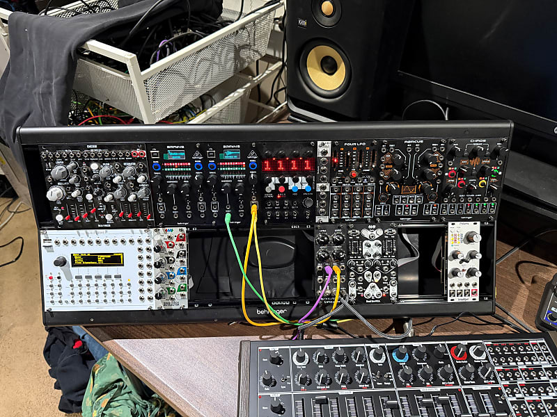 Behringer Eurorack Go Case | Reverb