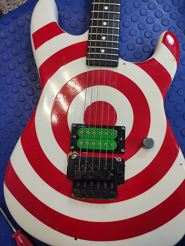 Kramer Super strat 1980 - Bullseye | Reverb Canada