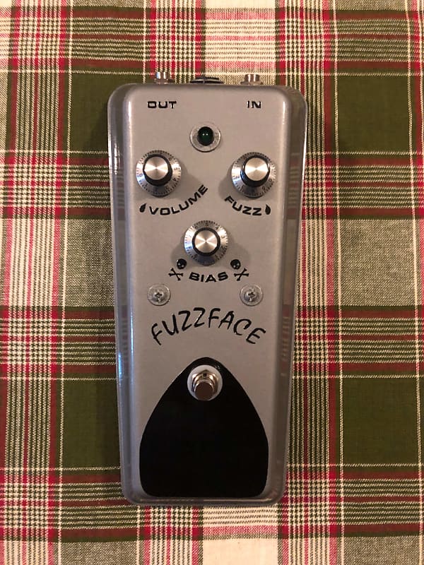 Custom Fuzz Face BC108 w/ bias control, LED, DC jack: Old | Reverb