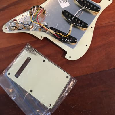 Fender Player Strat Ocaster Hot 8K Alnico 5 Pickups Aged | Reverb
