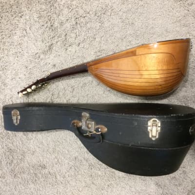 1967 Suzuki Bowl back Mandolin with original case and key | Reverb