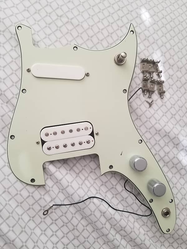Fender Duo Sonic Loaded HS Pickguard 2017 | Reverb