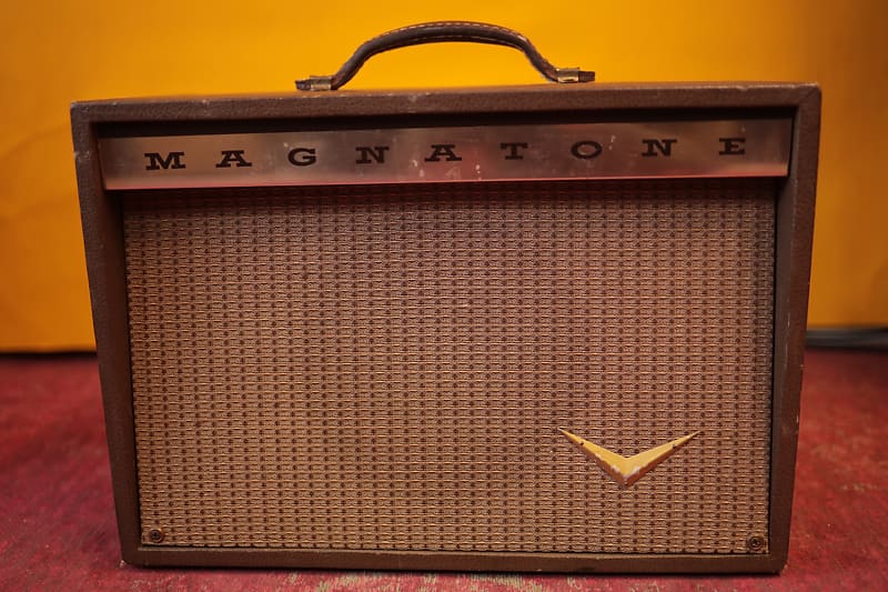 Magnatone Custom 210 (1959) | Reverb