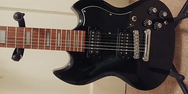 DeArmond S-67 90s Black 7 String SG | Reverb
