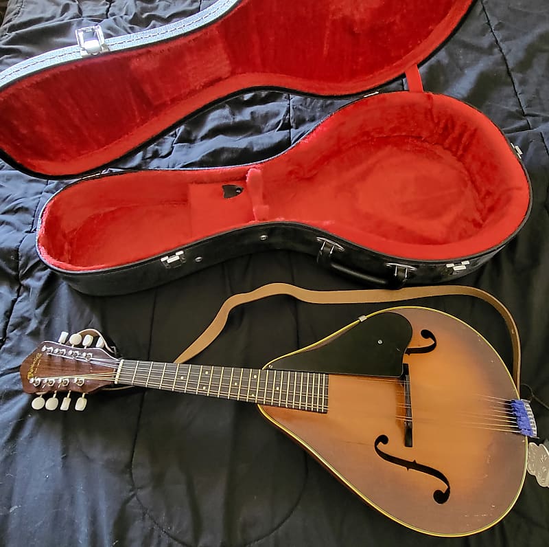 Martin Martin Model 2-15 Archtop and Back Mandolin 1947 | Reverb