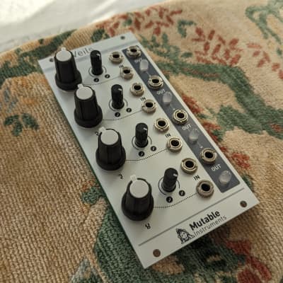 Mutable Instruments Veils V1 clone with official panel | Reverb