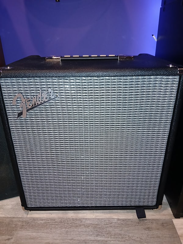 Fender Rumble 40 V3 40-Watt 1x10" Bass Combo 2015 - Present - | Reverb