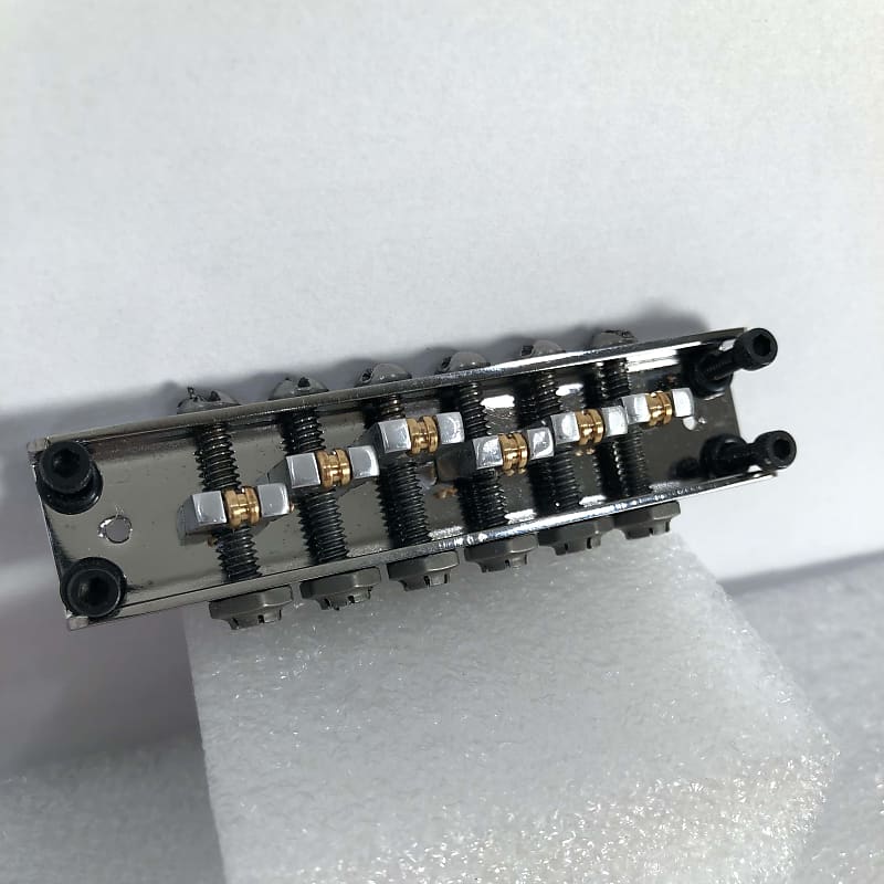 Winfield Roller Bridge for Rickenbacker Current - Chrome | Reverb