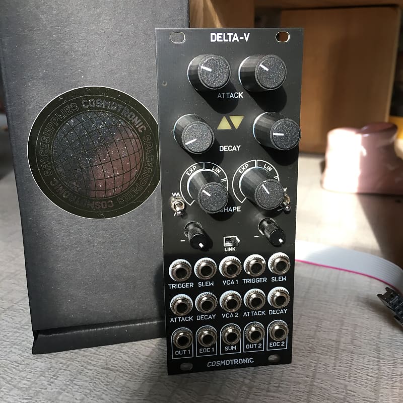 Cosmotronic Delta-V dual function generator VCA sum | Reverb