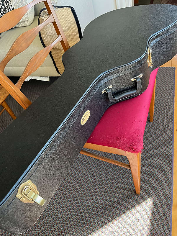 Martin 300 Series Guitar Case 000/OM | Reverb