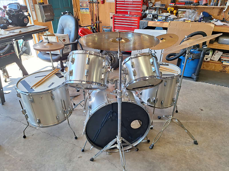 Tama Imperialstar 5pc Drum Set with Zildjian ZBT Cymbals, | Reverb