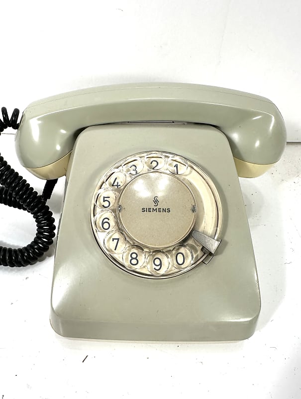 Lofi microphone made from a vintage Soviet telephone mic with | Reverb