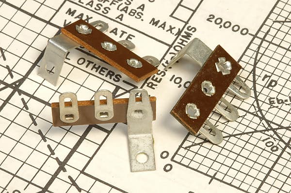 Standard 3 Lug Brown Terminal Strip, Set of 3 | Reverb