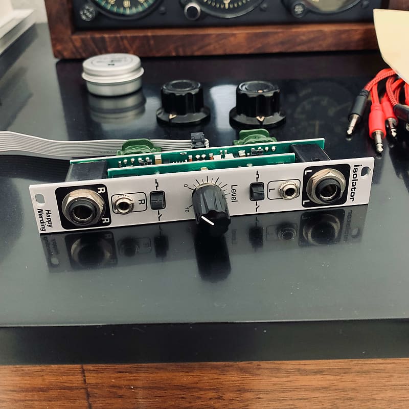 Happy Nerding isolator 2022 - Silver | Reverb