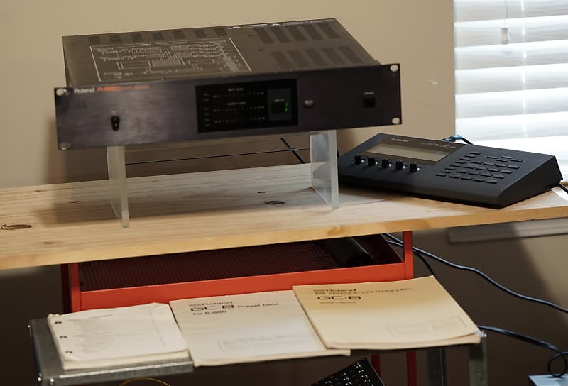 Roland R-880, Rare High-End 80's Reverb unit W/Remote | Reverb