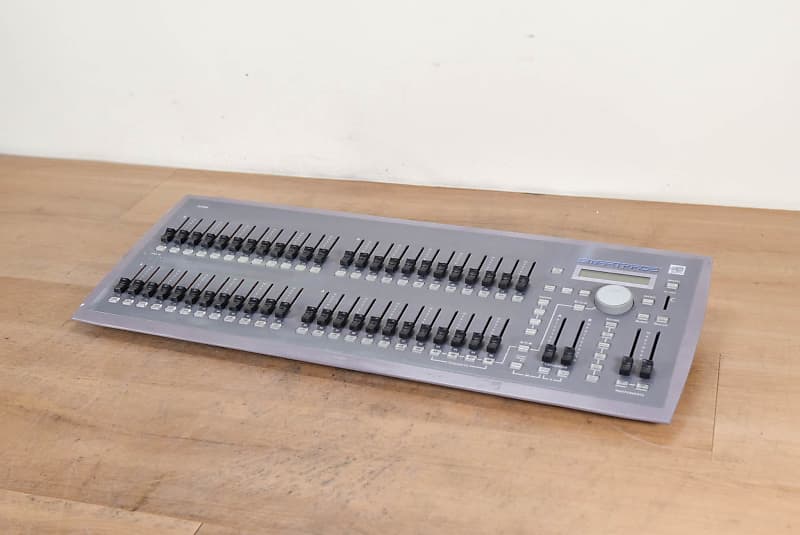 ETC Smartfade 2496 96-Channel Lighting Control Console (NO | Reverb