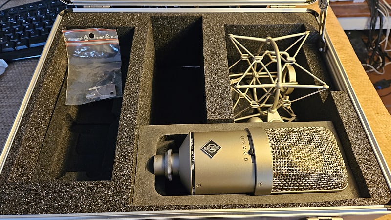 Neumann M149 | Reverb
