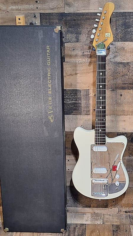 1965 RCA Victor SG-12T With Original Case And Candy | Reverb France