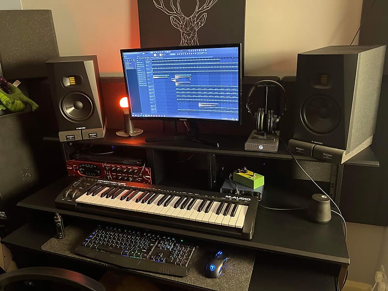 Gear4music 3 Tier Pro Desk - Black | Reverb UK